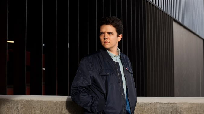 PREMIERE: Listen to Jason Hawk Harris' New Single "Bring Out The Lillies"